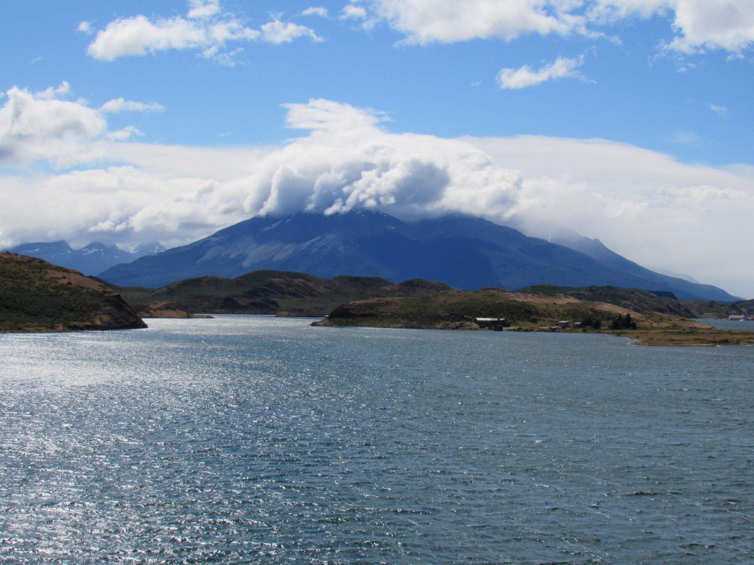 LA ISLA DE LOS MUERTOS - El Tirapiedras